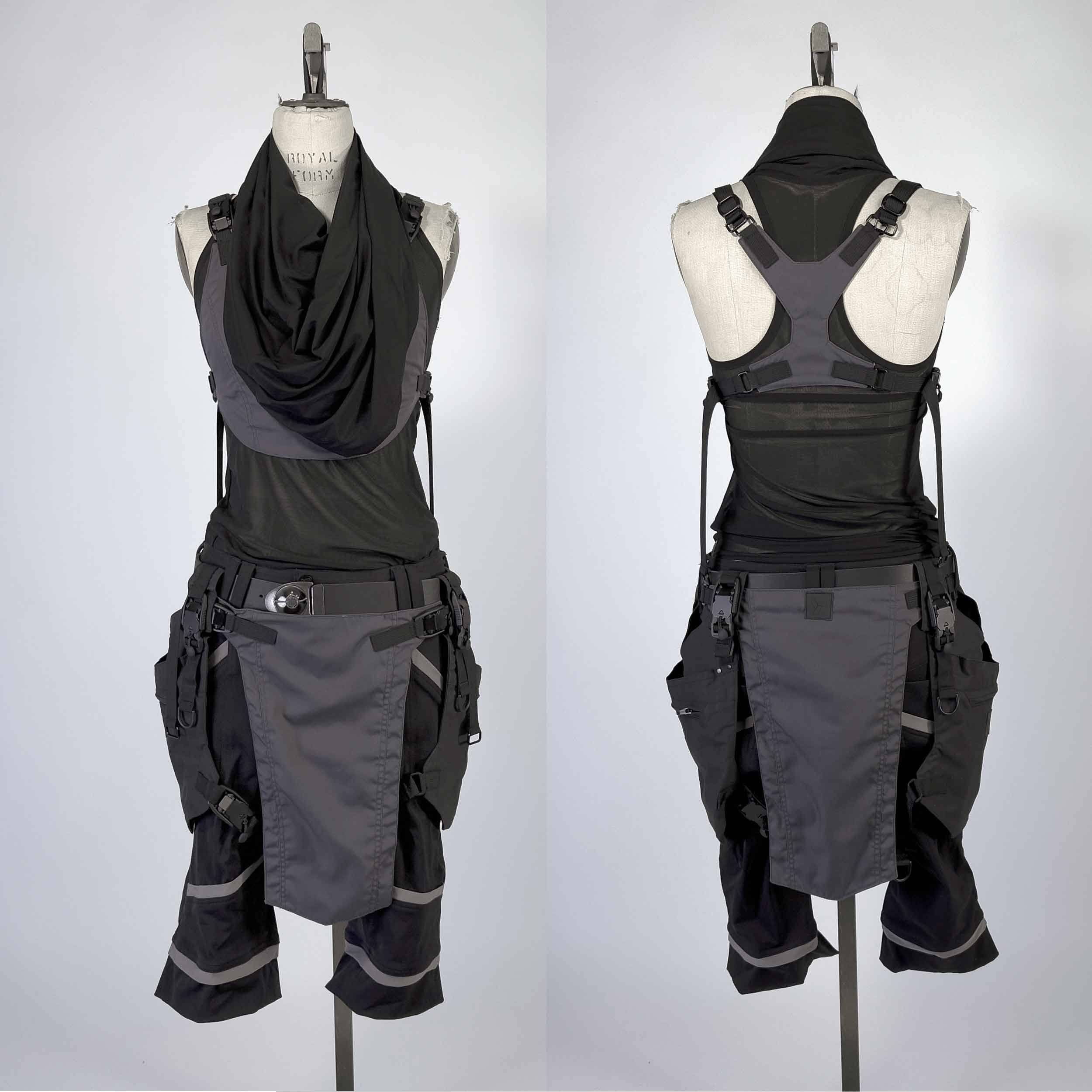 Revolutionizing Futuristic Outfits: The Layered Cyberpunk Edge – Crisiswear