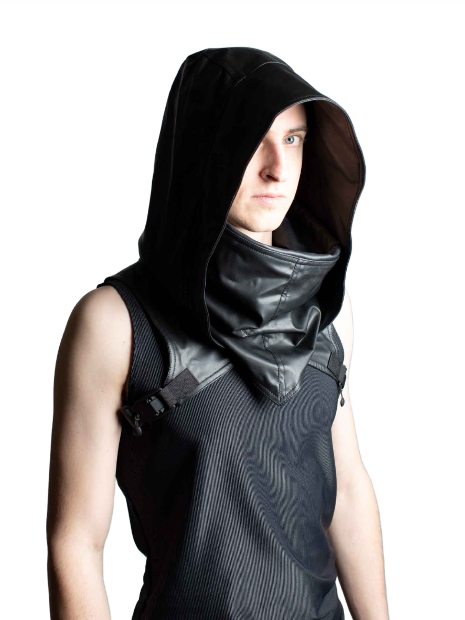 Limited Edition Rogue X Cowl – Crisiswear